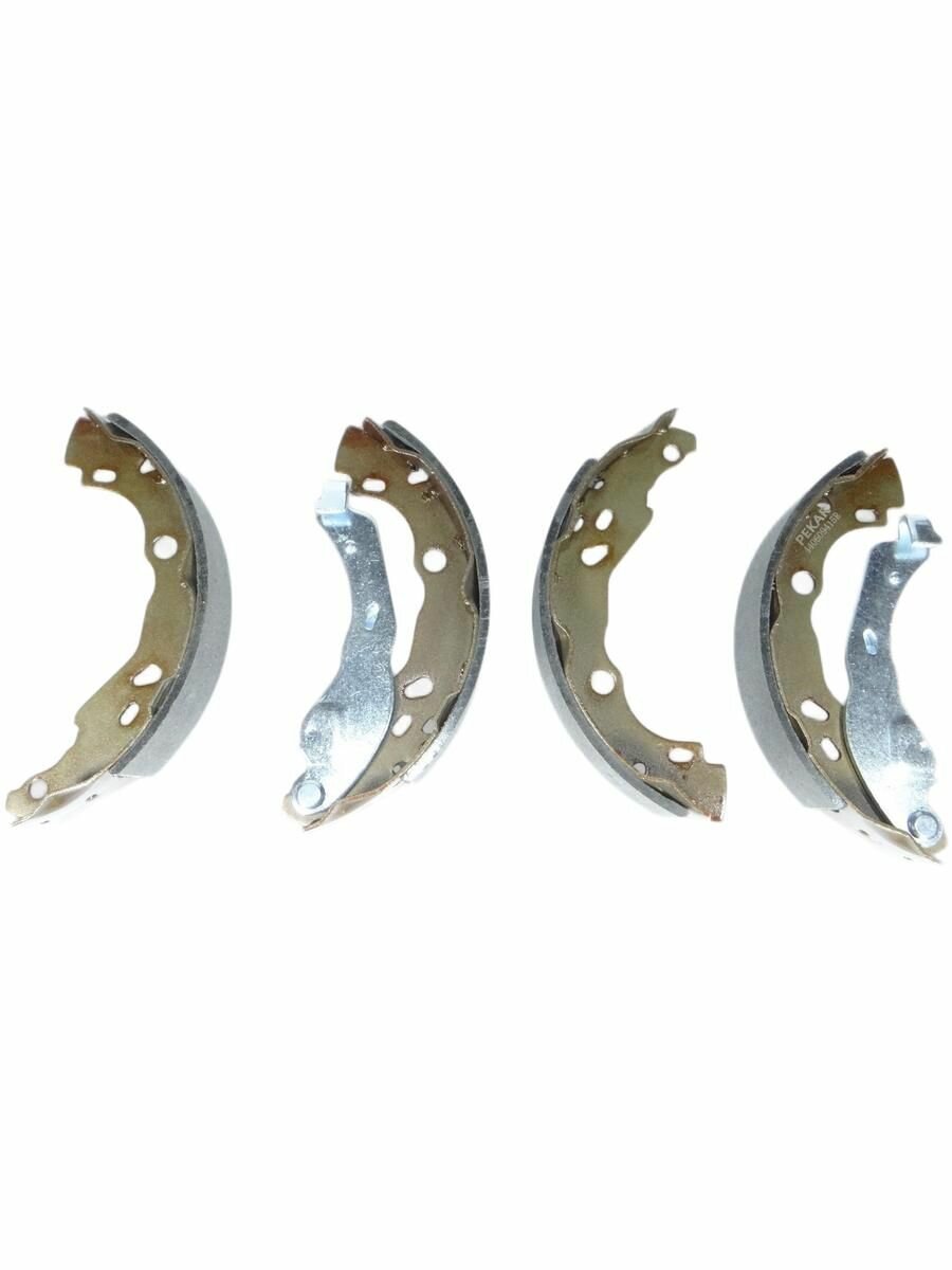 Колодки тормозные задние барабанные RENAULT Logan 2 (440609415R)