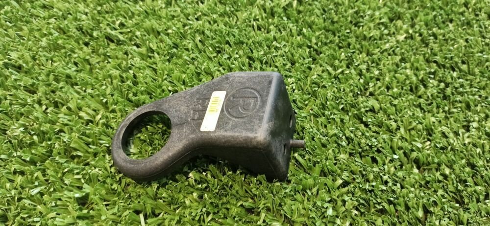 Кронштейн радиатора правый Kia Sorento Prime III Б/У с пробегом