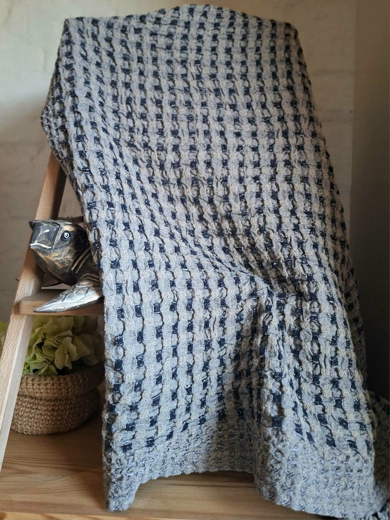 Полотенце банное льняное Домовой темно-синее, умягченное полотенце 75х140 см