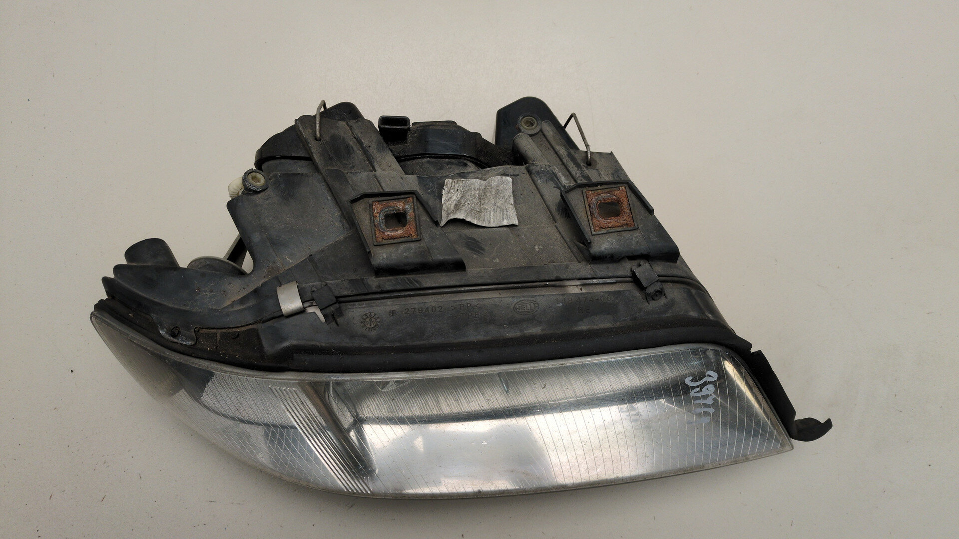 Фара (передняя) правая Audi A6 (C5) Б/У