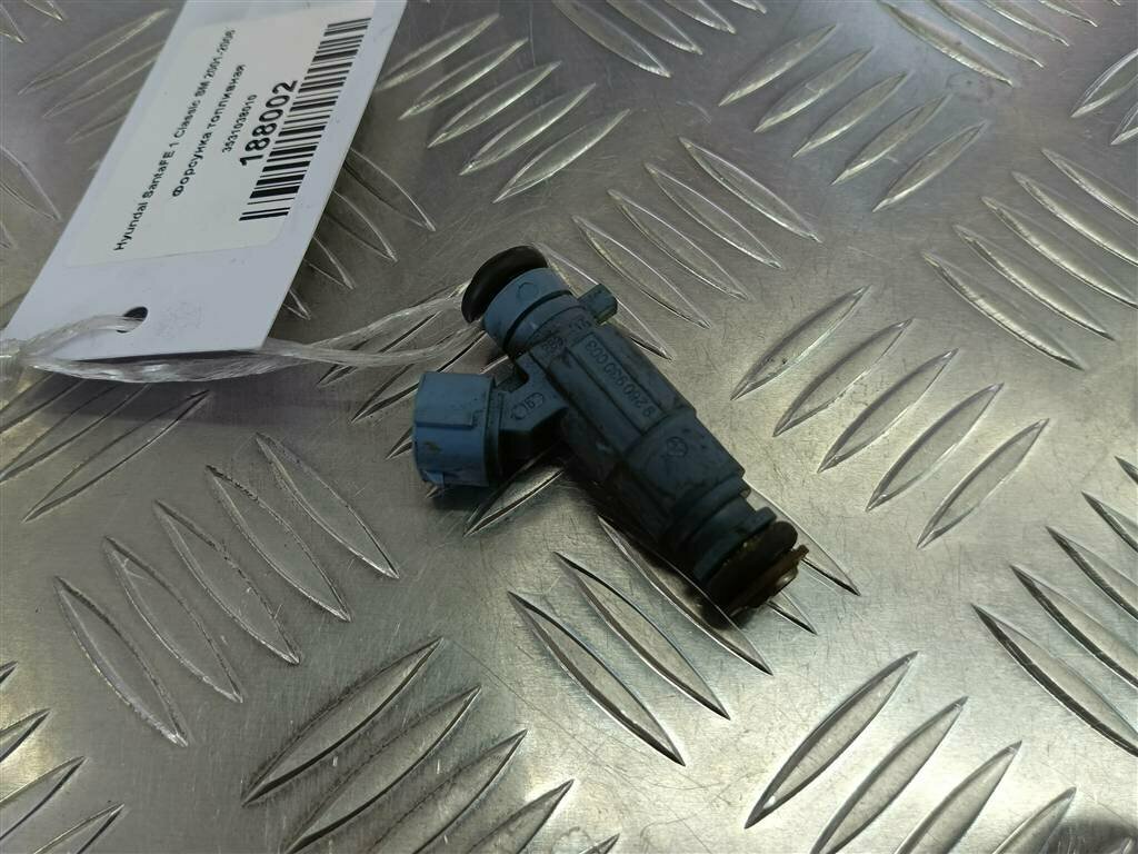 Форсунка топливная Б/У для Hyundai SANTA FE I (2000—2012) 3531038010