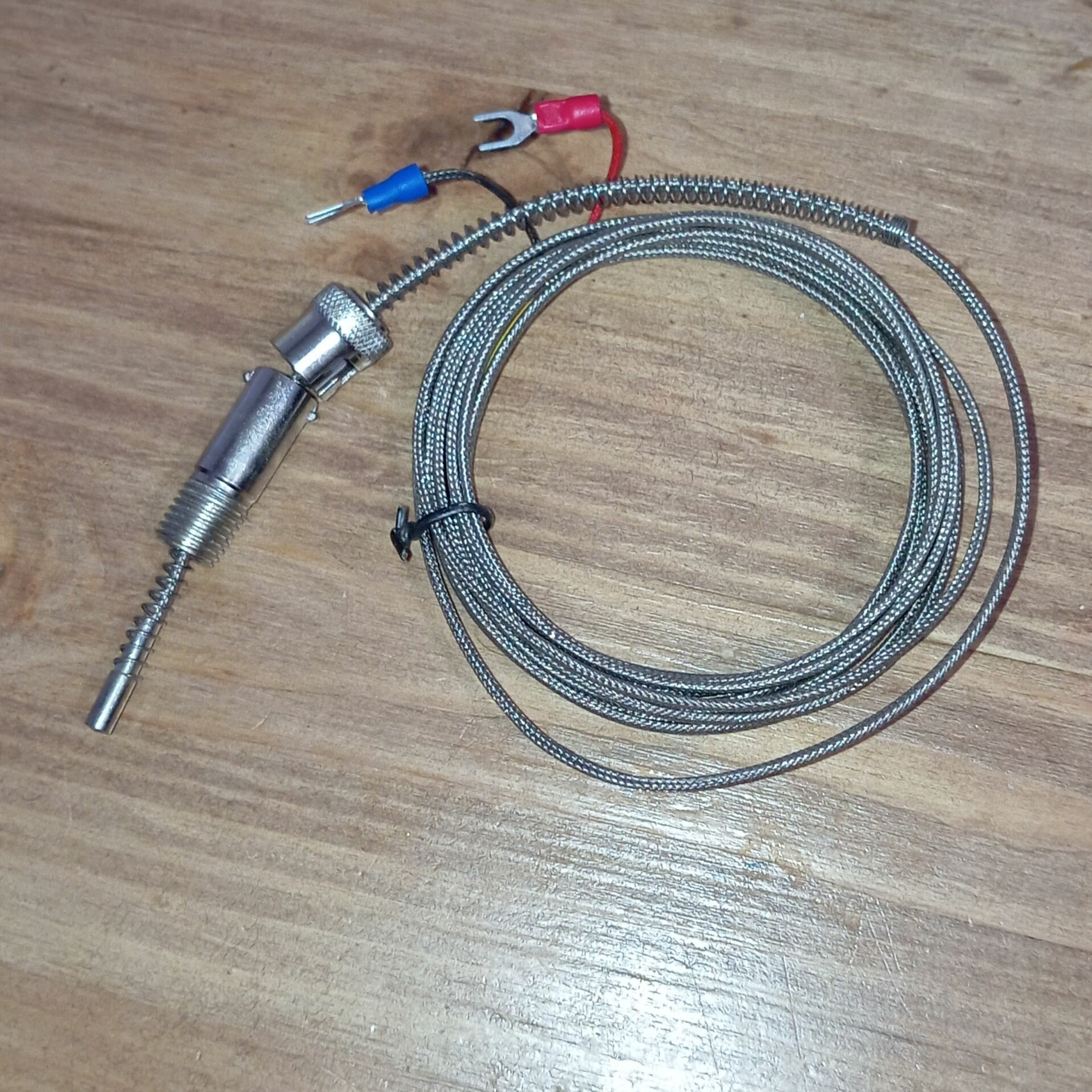 6 мм, М12. Термопара тип К. Байонетный замок. Длина 3 метра.