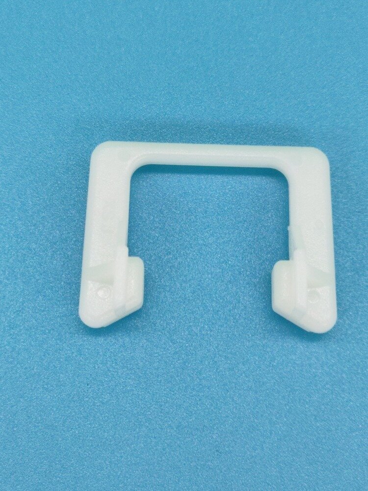 Фиксатор личинки замка Volkswagen Sharan 1996 перед.