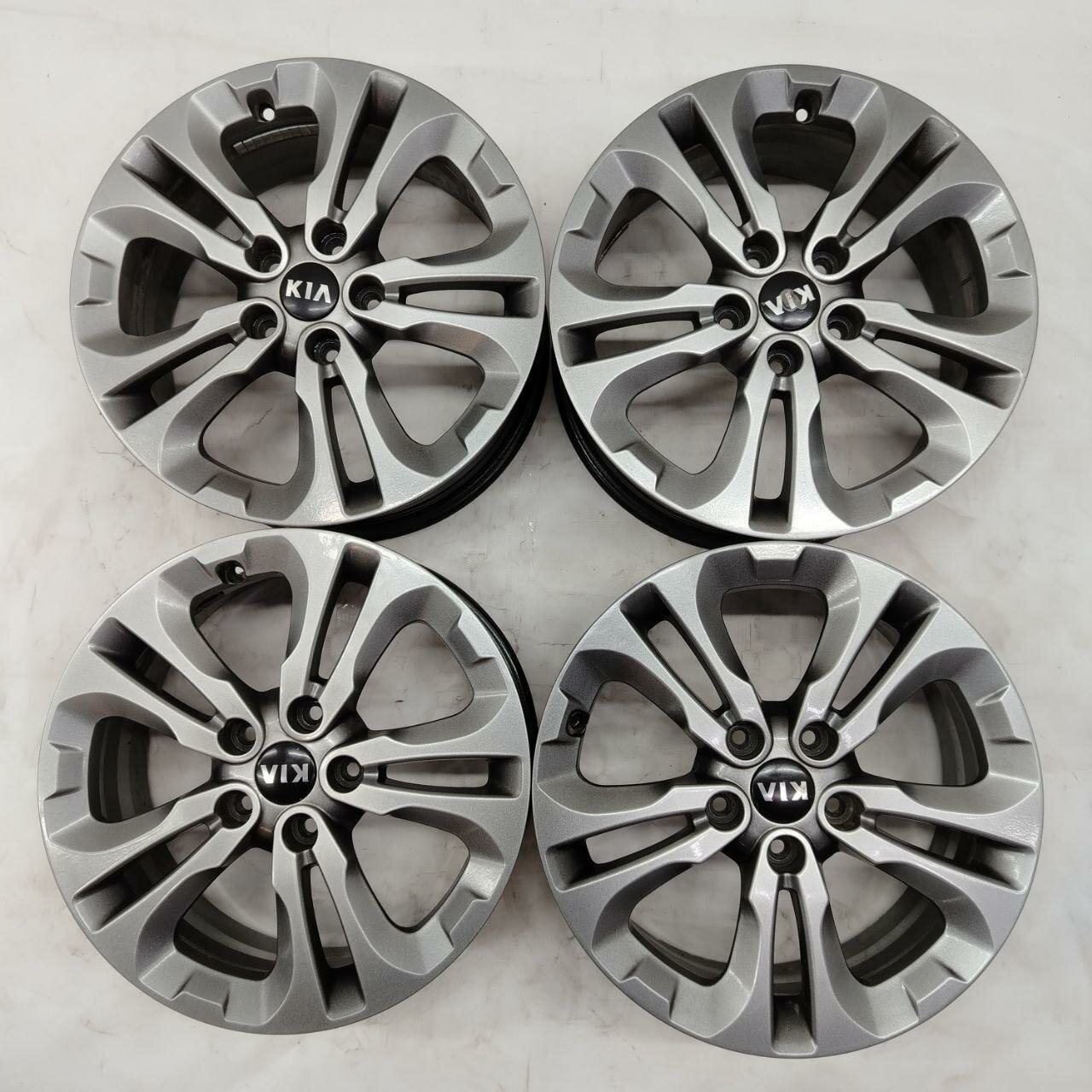Колесные диски Kia 17x7 PCD 5x114.3 D67.1 ET53 (оригинал)