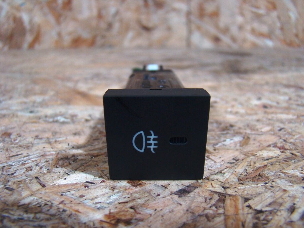 Hyundai Santa Fe CM Кнопка противотуманки задней 937302B800J4