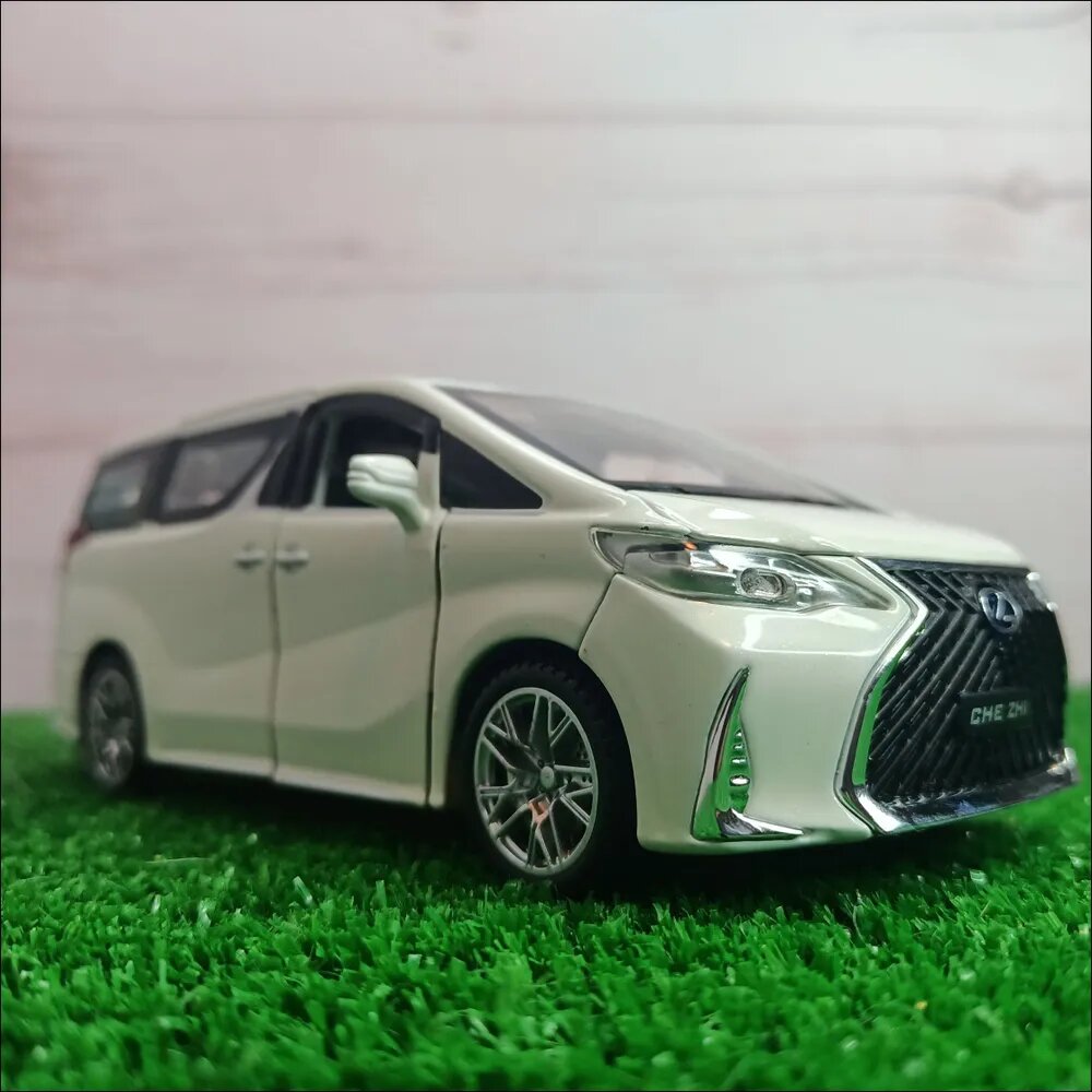Машинка коллекционная Металлическая Lexus LM300h / Джип / Лексус ЛМ300