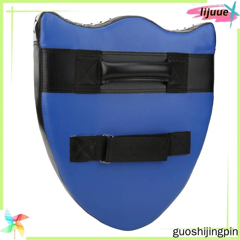 Набор инвентаря для бокса. Синий щит для тренировок по боксу, кикбоксингу и единоборствам.