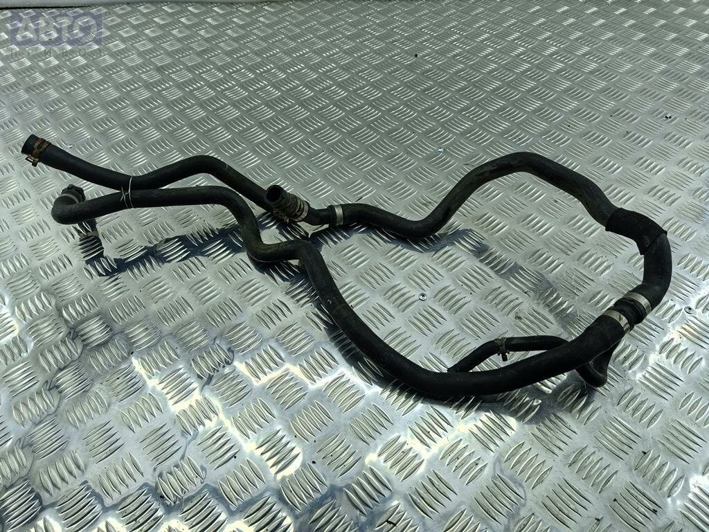 Патрубок отопителя (печки) Ford Focus 2 (2004-2010)