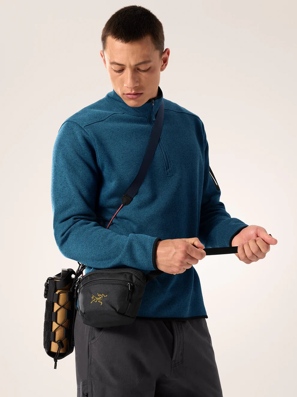 Сумка поясная Arc'teryx Mantis 1, фактура матовая, черный — фото 1