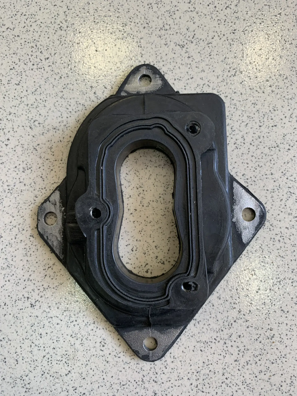 Фланец карбюратора VW Passat B3 1.6