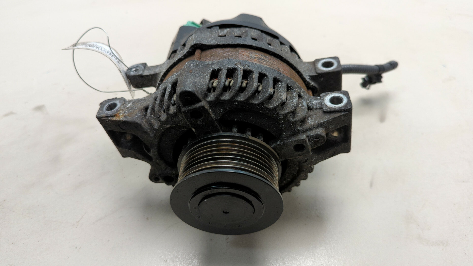 Генератор Honda CR-V Б/У