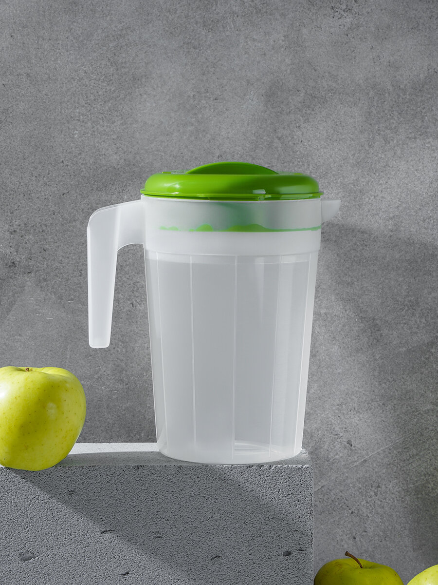 Кувшин для воды пластиковый с крышкой, объем 2.5 л, цвет зелёный