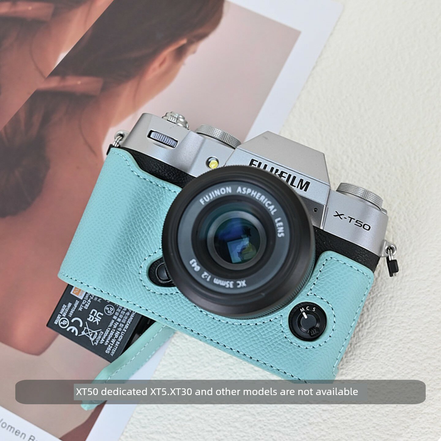 Кожаный чехол-основа для камеры Fujifilm XT50 цвет Тиффани-синий с текстурой ладони