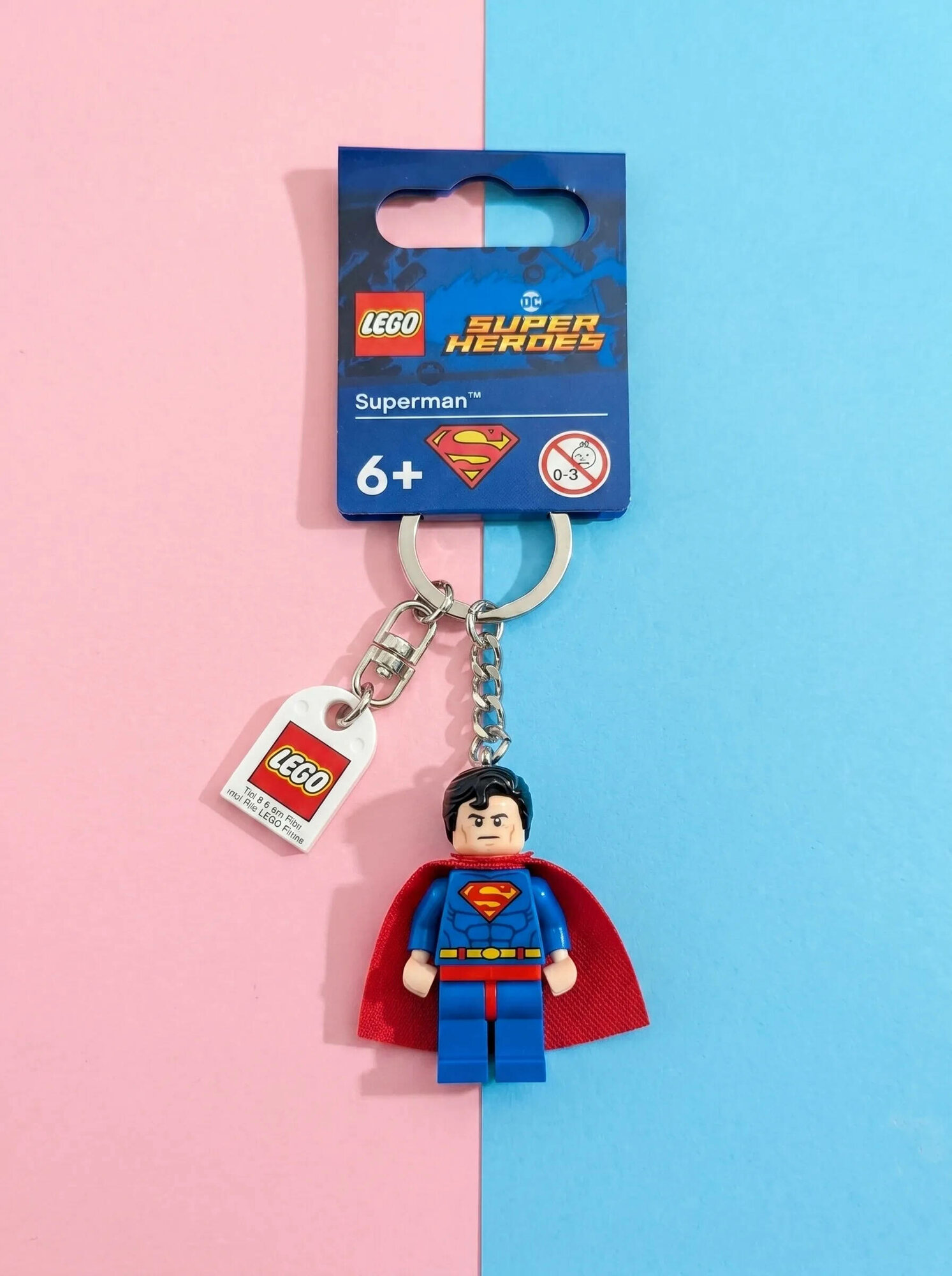 Конструктор LEGO Брелки LEGO 853952 Брелок LEGO 853952 «Супермен», 5 деталей, от 16 лет