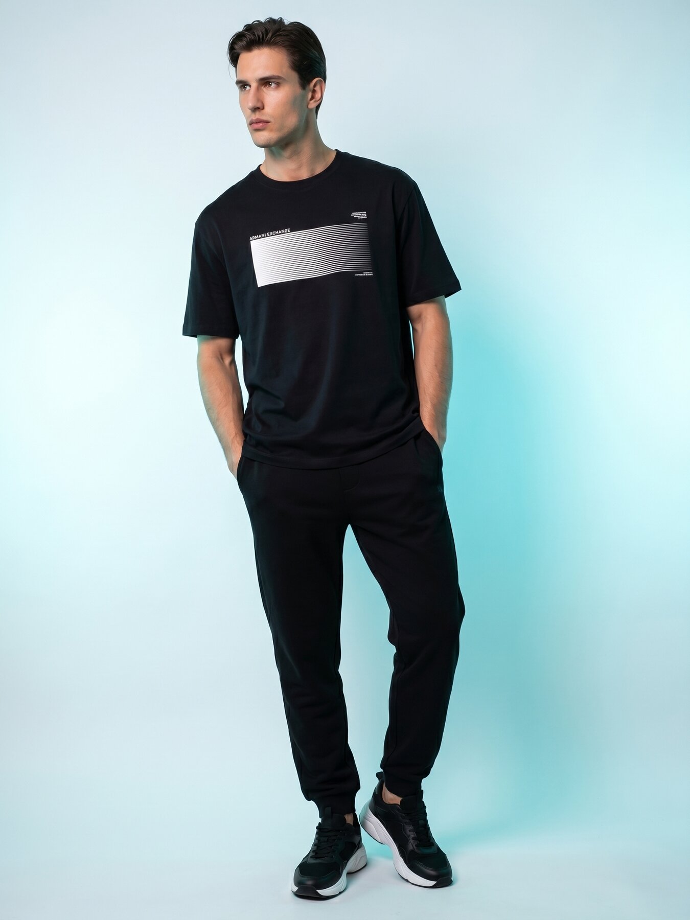 Футболка Armani Exchange, размер XL — фото 1