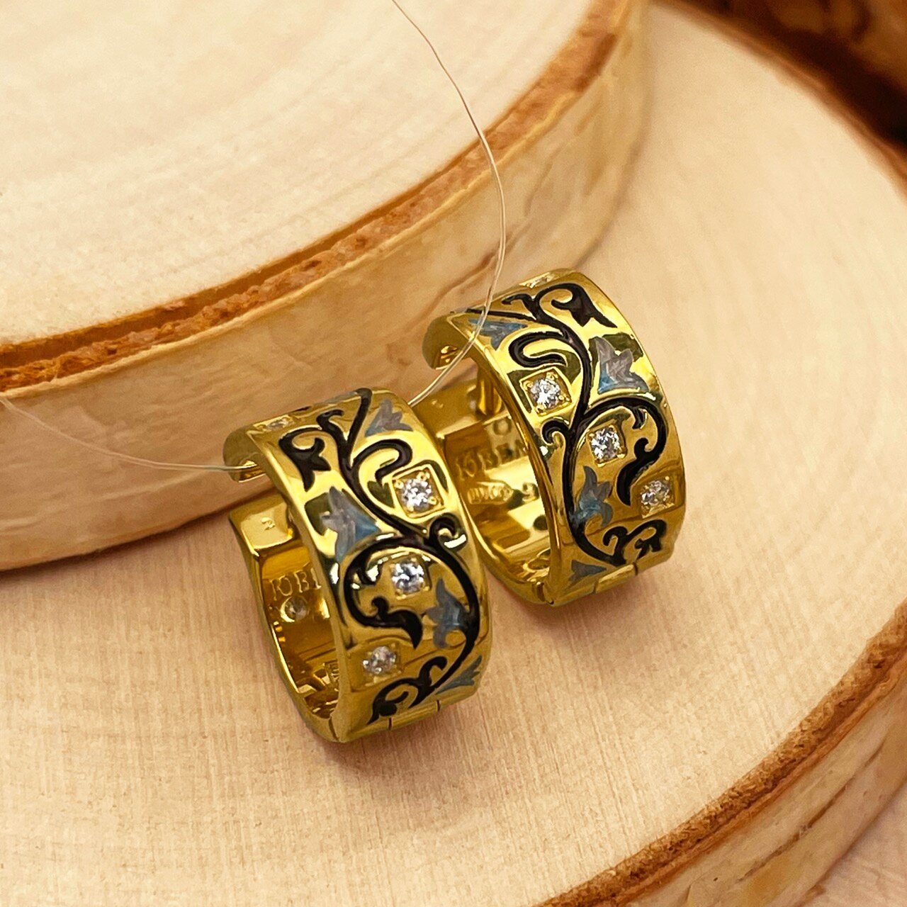 Серьги конго, серебро, 925 проба, оксидирование, золочение, чернение, эмаль, фианит