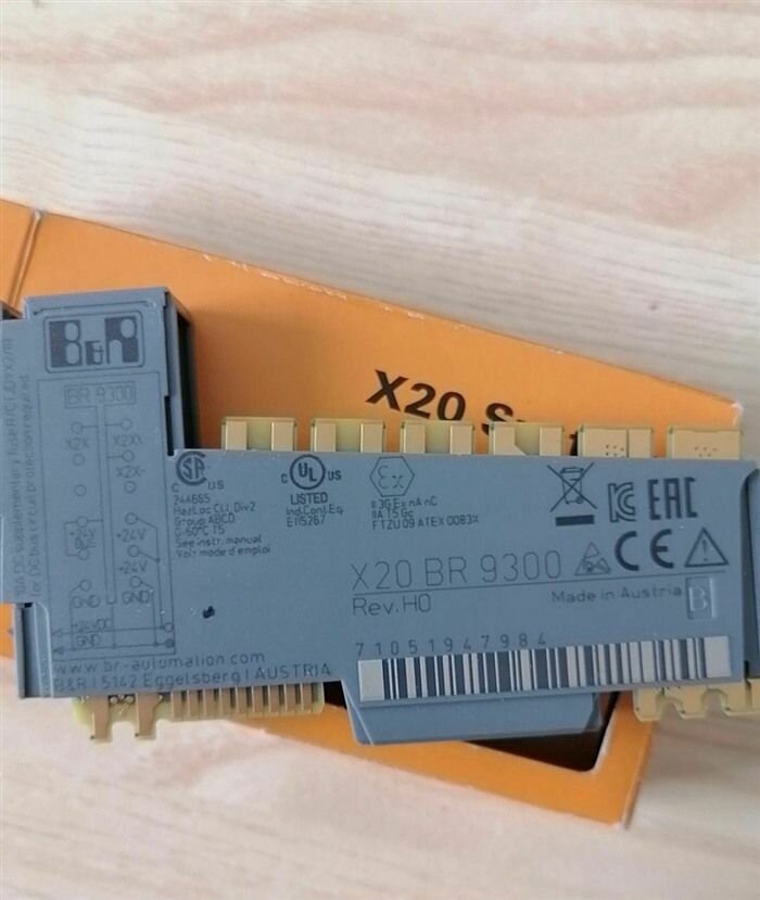 Модуль B&R X20BR9300 PLC MODULE X20BR9300 ORIGINAL — фото 1