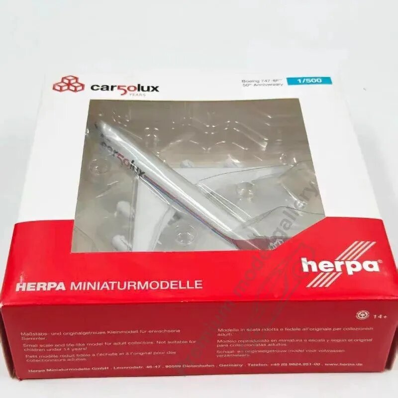 Модель самолета Herpa 747-8F 50th Anniversary 1:500