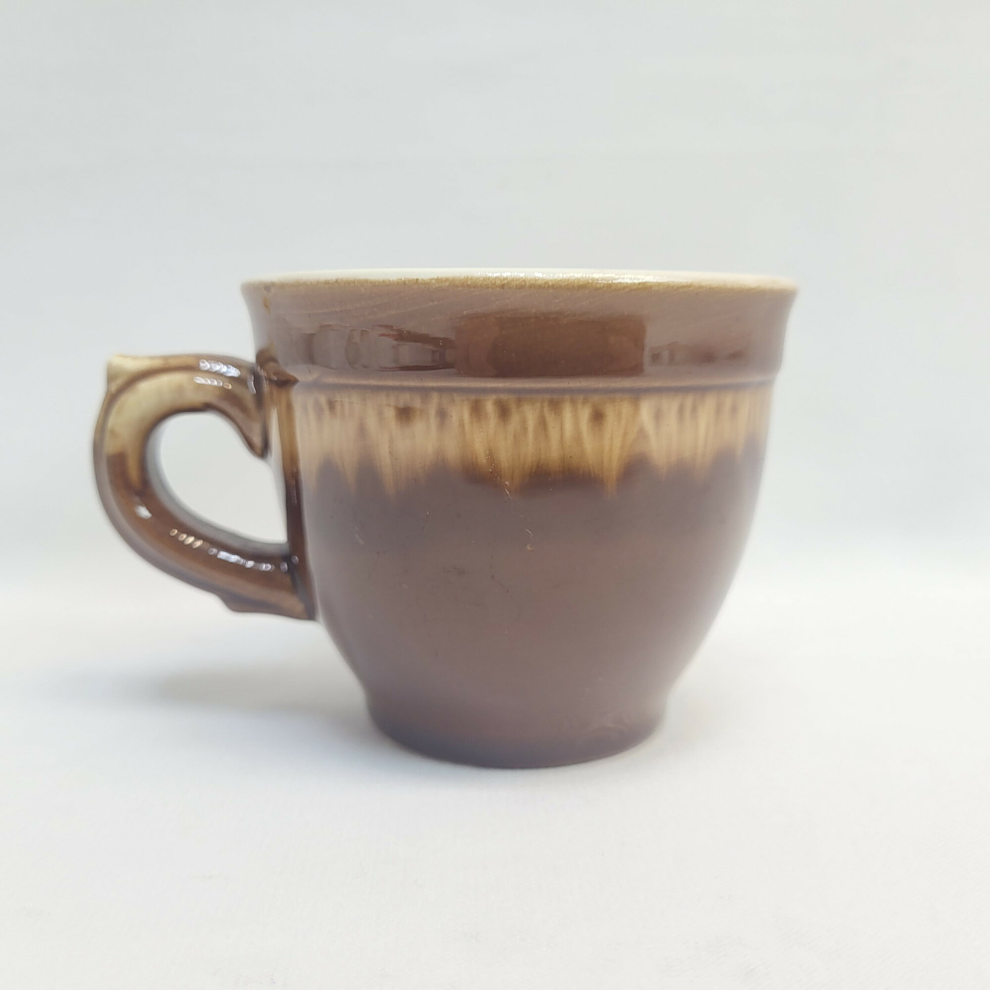 Чашка чайная винтажная, СССР. Керамика, коричневая глазурь, с ручкой, для сервировки