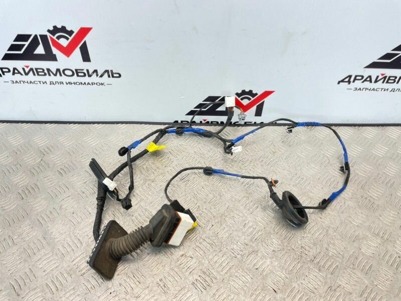 Проводка двери Hyundai Elantra 2010 916102H132 HD G4FC, передняя правая (с пробегом)
