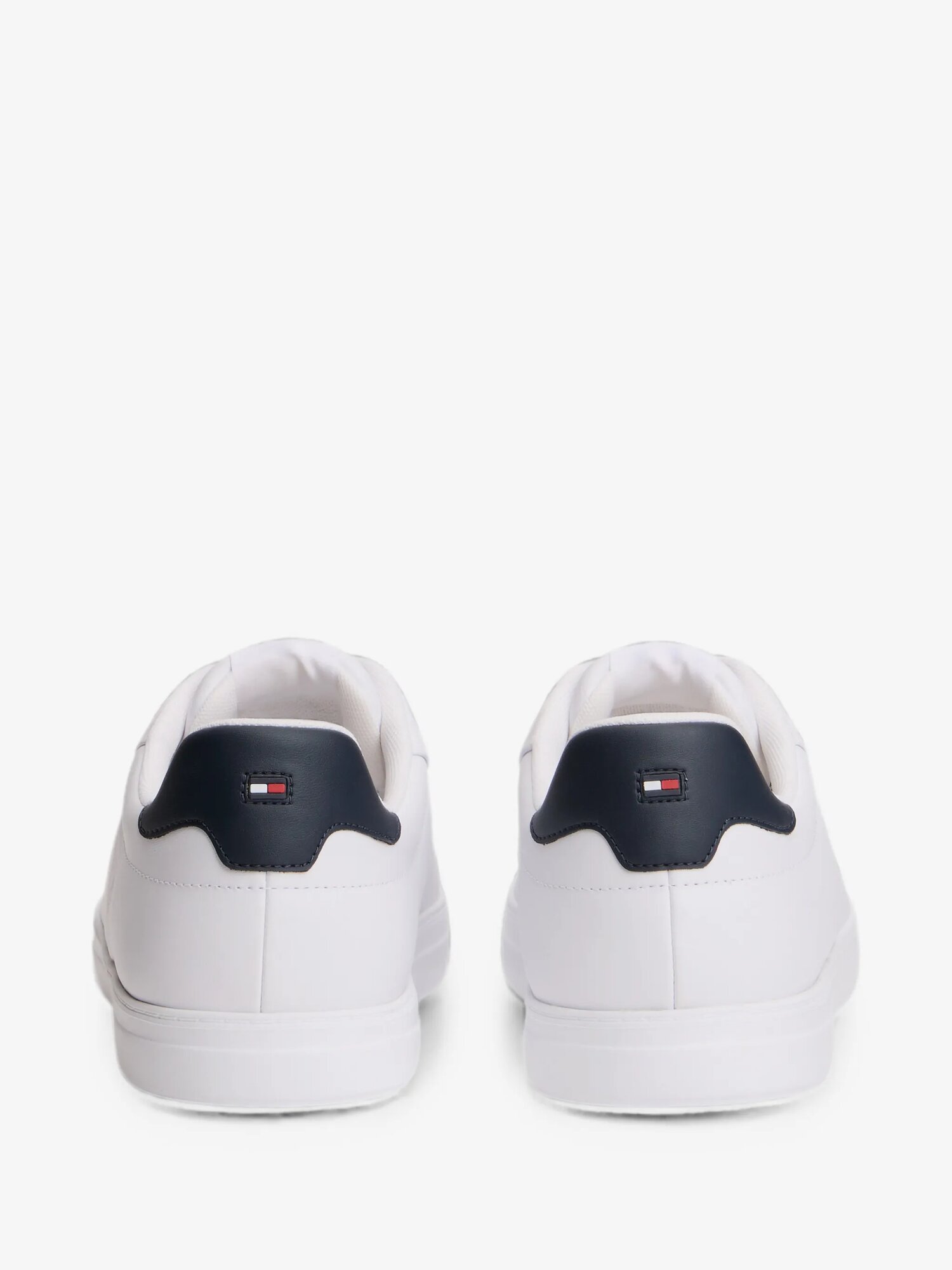 Кроссовки TOMMY HILFIGER Logo-patch lace-up sneakers, размер 44 EU, бежевый/белый — фото 1