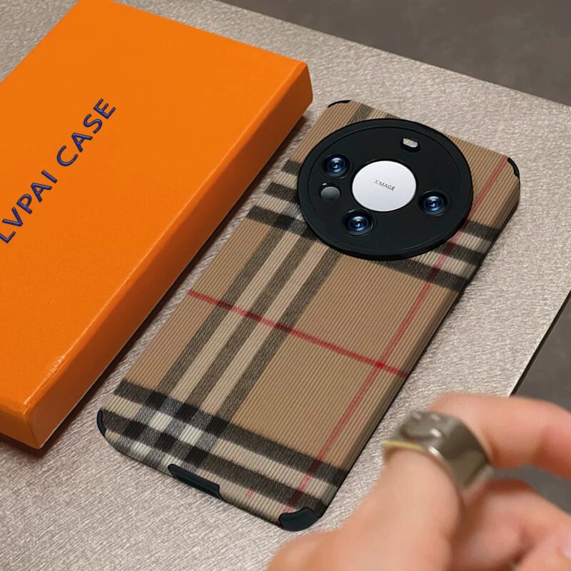 Европейский роскошный чехол с клетчатым рисунком для Huawei Mate 60 Pro, элегантный защитный чехол с антицарапинными и