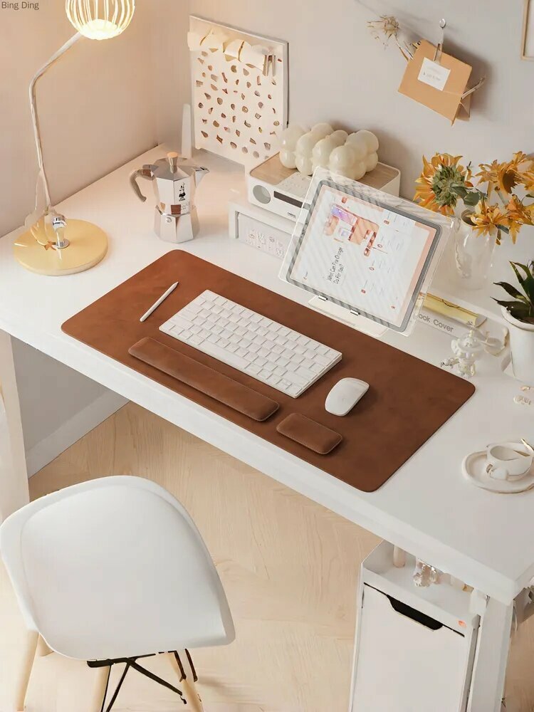 Коврик для стола 70 см x 30см, материал: Искусственная кожа