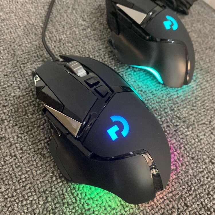 В наличии, недорогая и долговечная игровая мышь Anhua A3050, подходит для PUBG, с подсветкой и четким кликом.