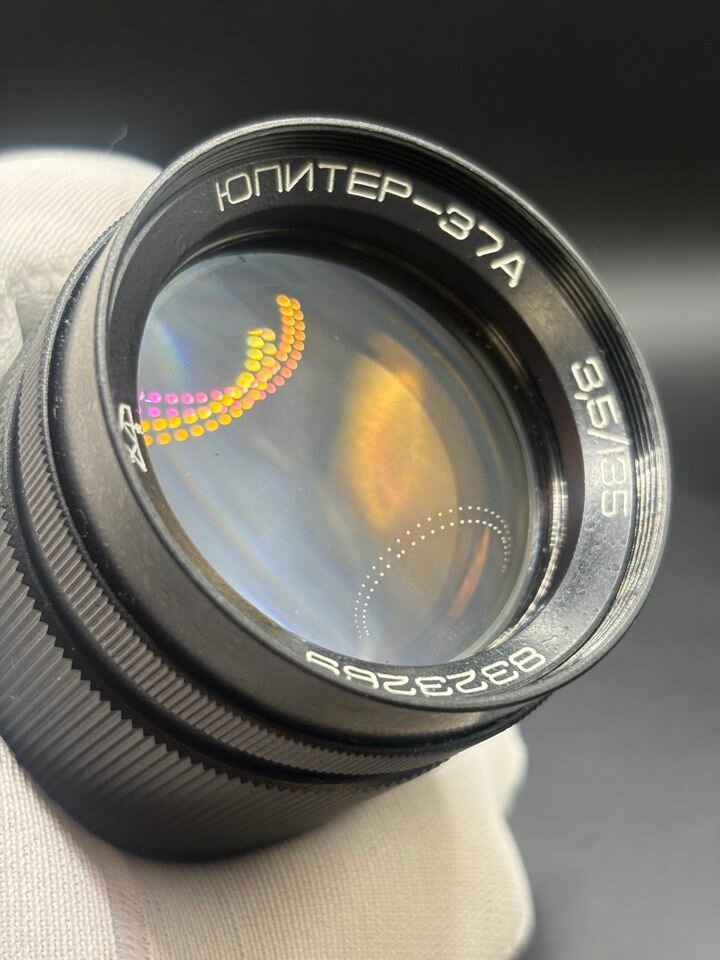 Объектив Юпитер 37А 3.5/135 М42 1983 год