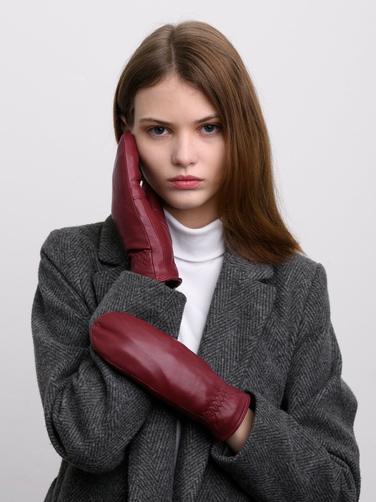 Перчатки для женщин