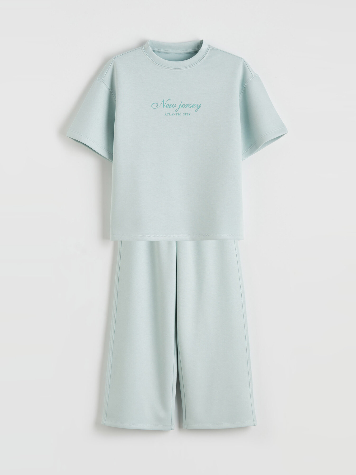 Комплект одежды