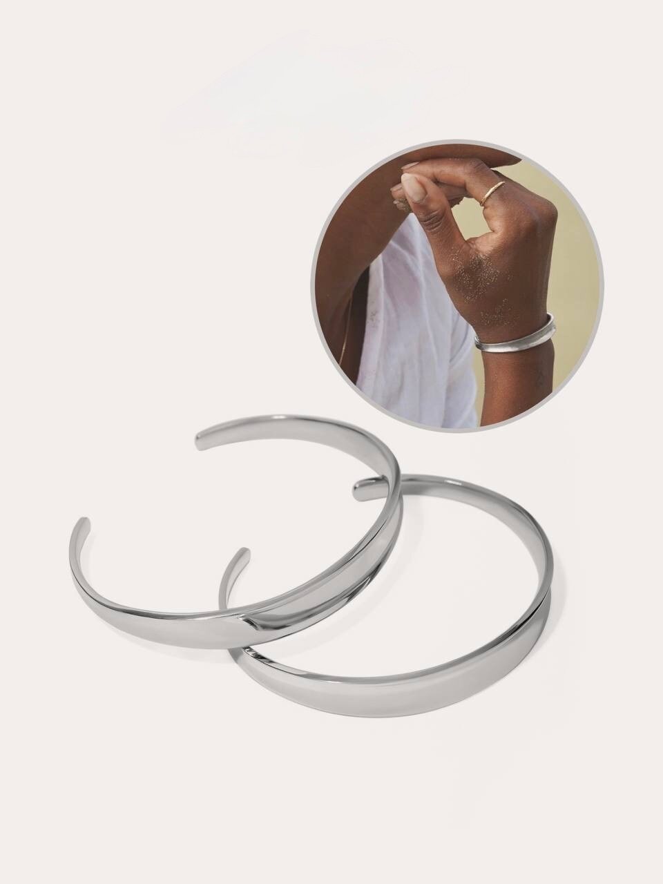 Жесткий браслет