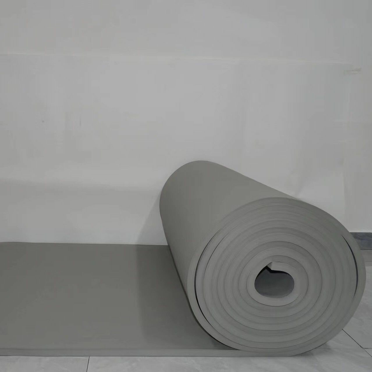 Самоклеящаяся цветная изоляционная вата, звукопоглощающая вата, огнестойкая, водонепроницаемая, теплоизоляционная вата, наклейка на стену, обертка для колонны, противоударная резиновая пластиковая губка