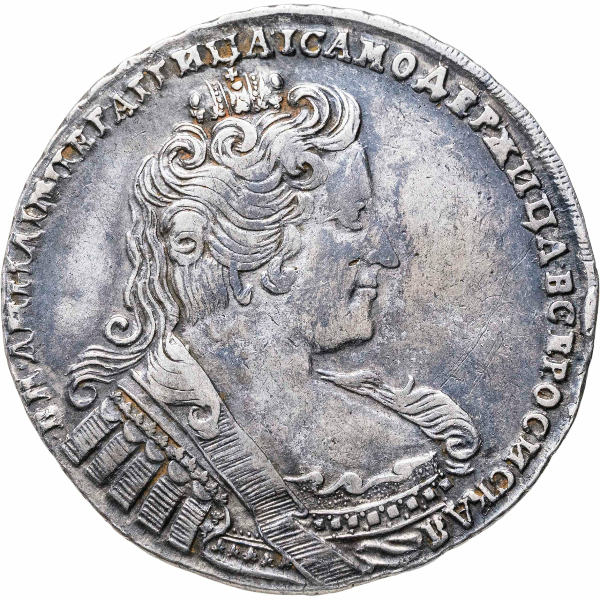 1 рубль 1733 без броши на груди, крест державы простой, Серебро 802, в сохранности XF