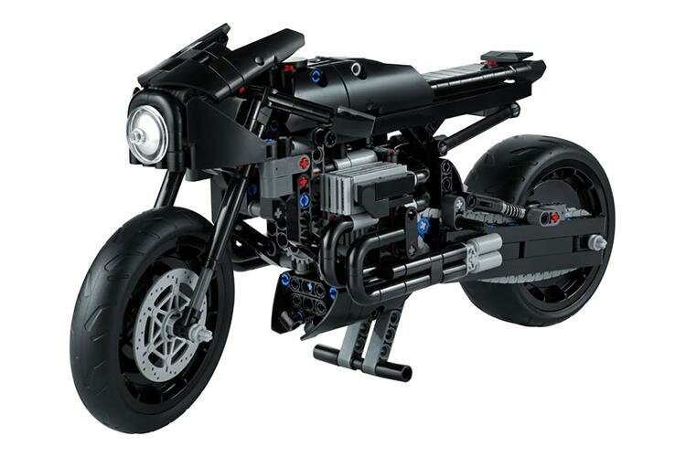 Конструктор унисекс строительные блоки LEGO The Batman - Batcycle, 5760121
