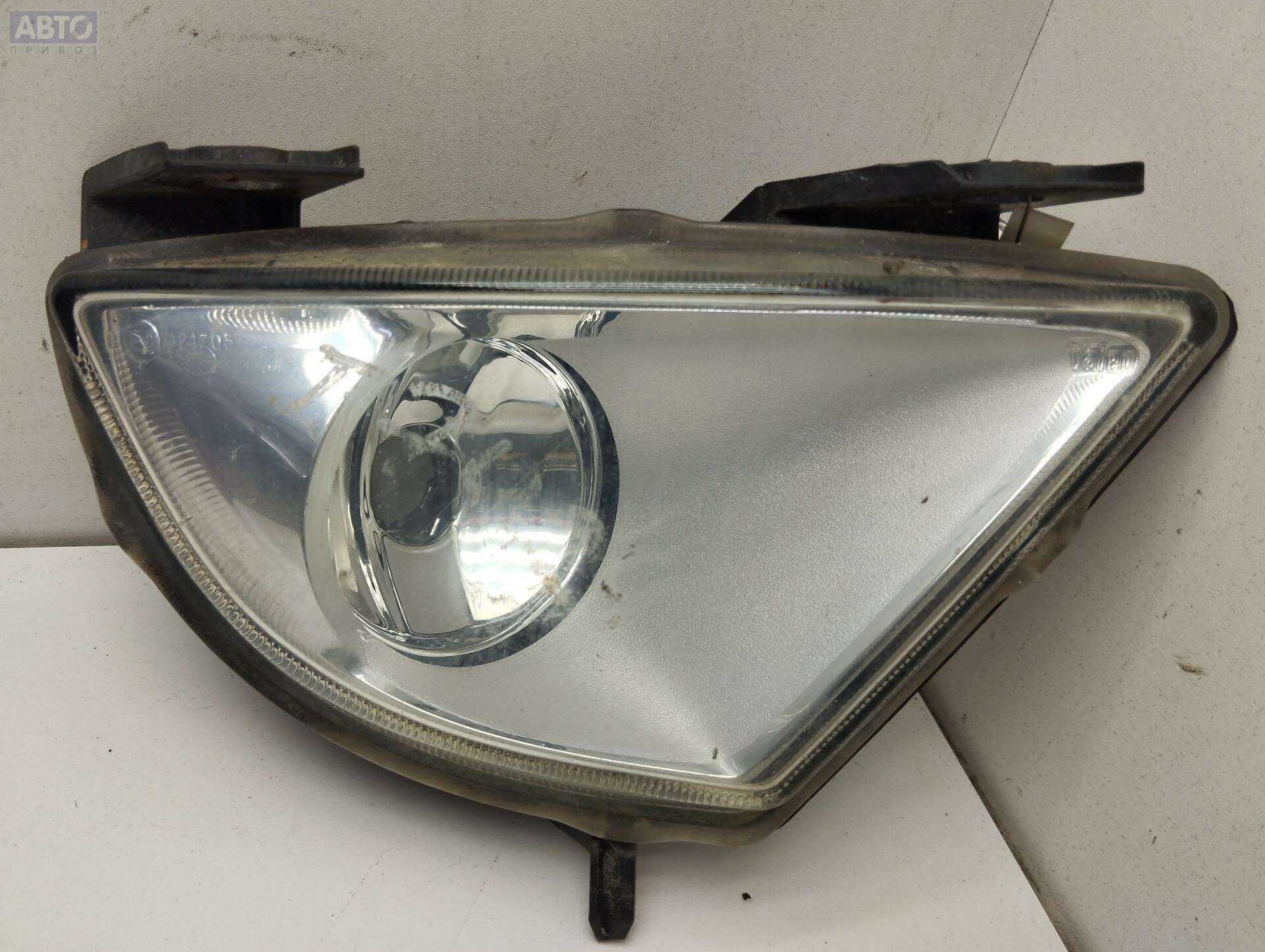 Фара противотуманная правая Ford Fiesta (2001-2007)