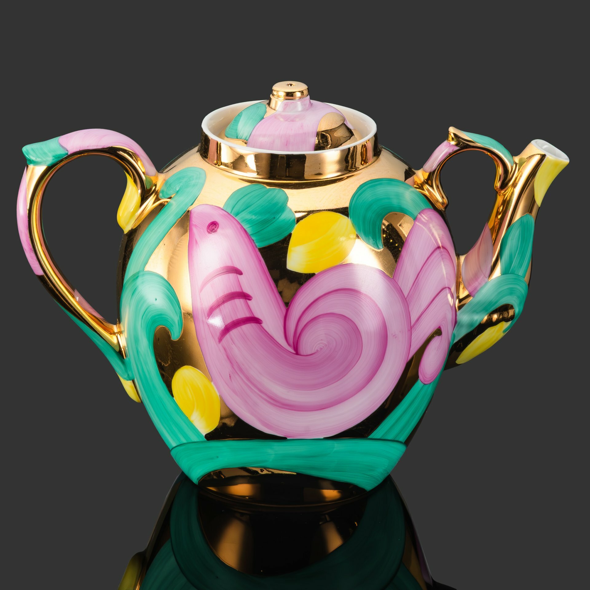 Чайник доливной «Розовая птица», автор П. В. Леонов, фарфор, роспись, золочение