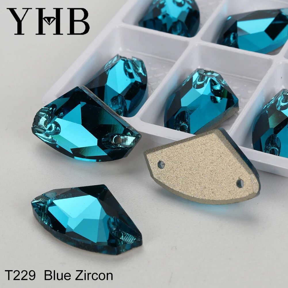 Стразы YHB Blue Zircon 12mm 19mm, 24шт