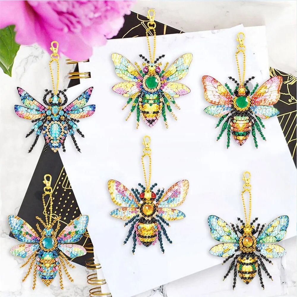 Двусторонний брелок с алмазной росписью, набор из 6 предметов, подвеска из серии "Фантастические животные" 1 pcs