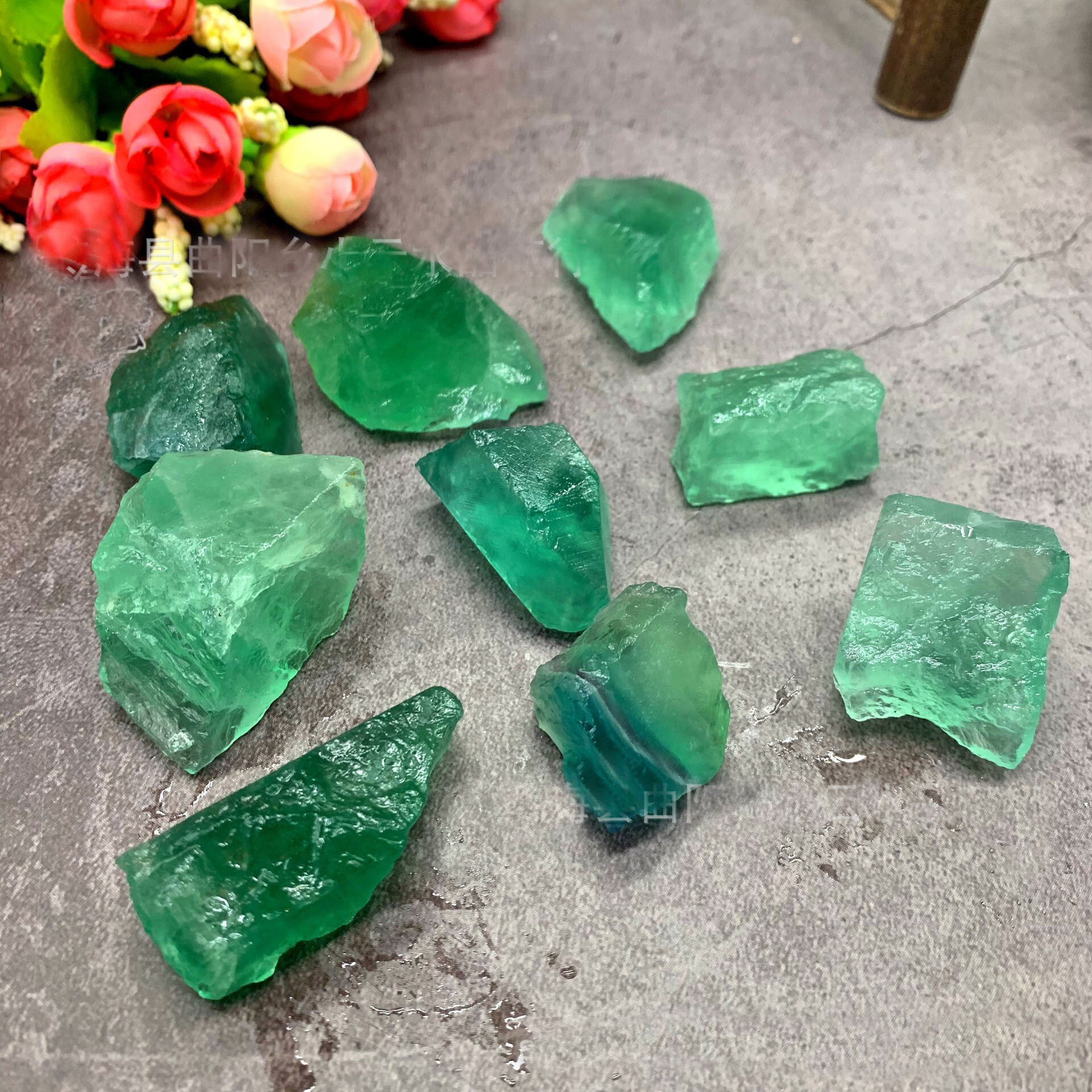 Кристаллический сырой камень диффузор, ароматерапевтический камень, порошок, белый, фиолетовый, желтый, зеленый флюорит для декора дома и офиса