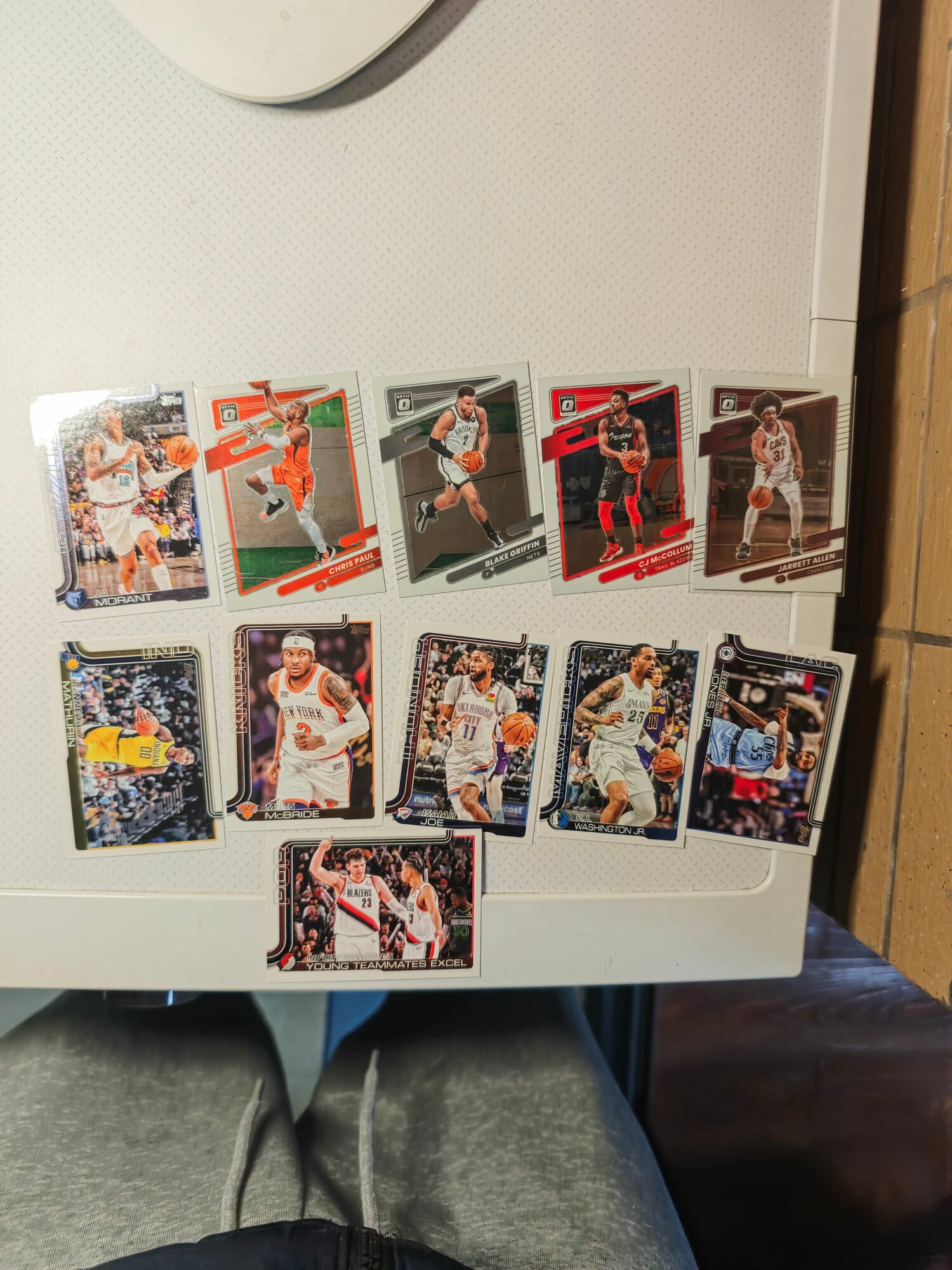 Набор коллекционных стандартных баскетбольных карточек Topps NBA