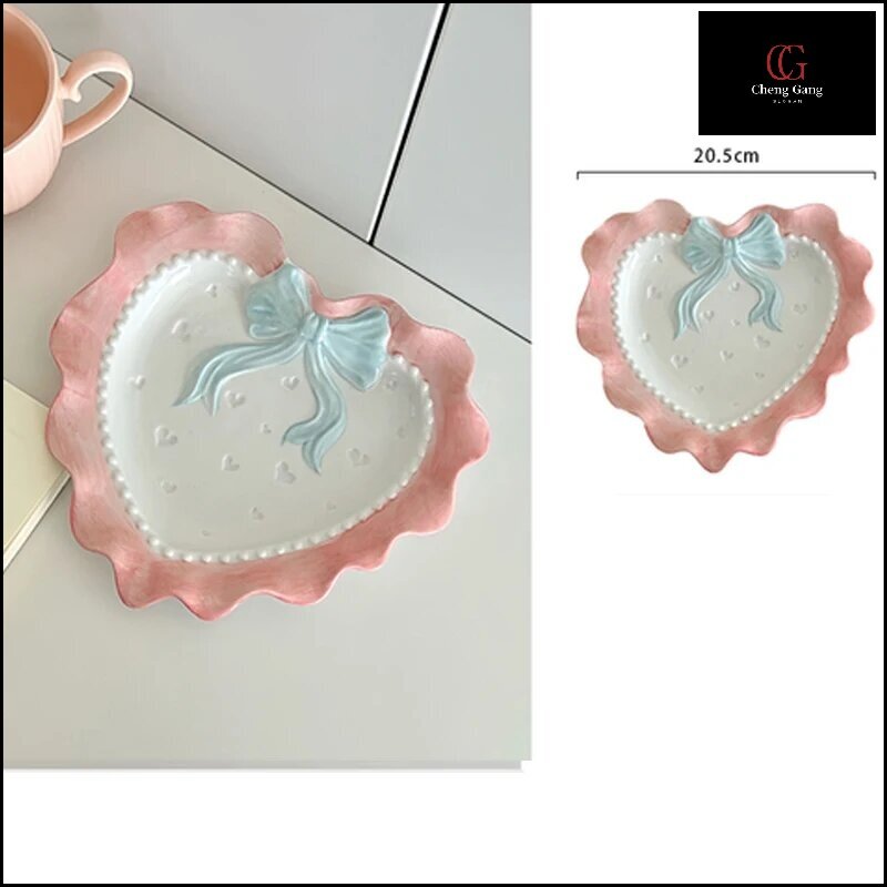 Эксклюзивная синяя тарелка Pink 20.5 см от AhunderJiaz