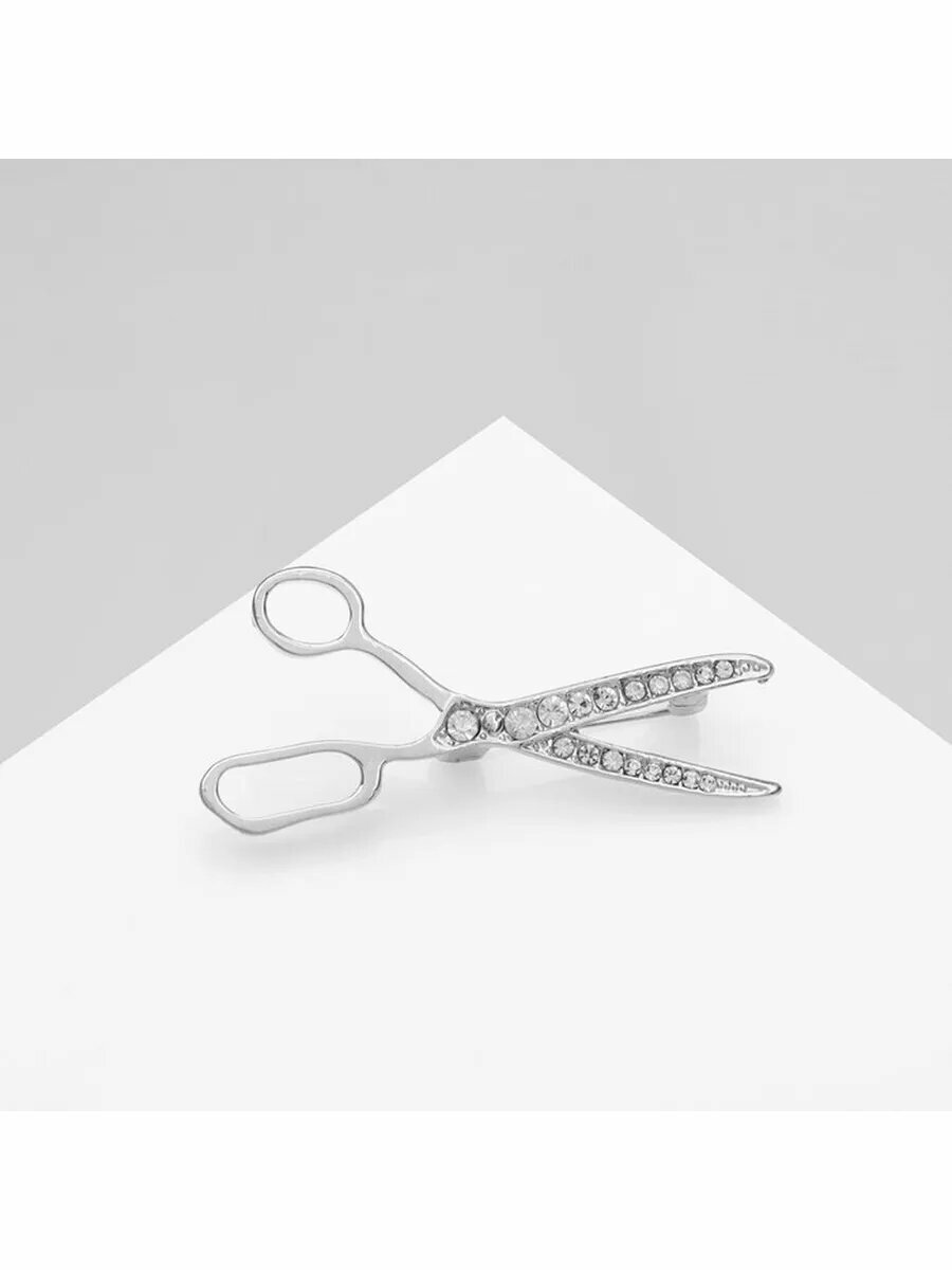 Брошь, стразы