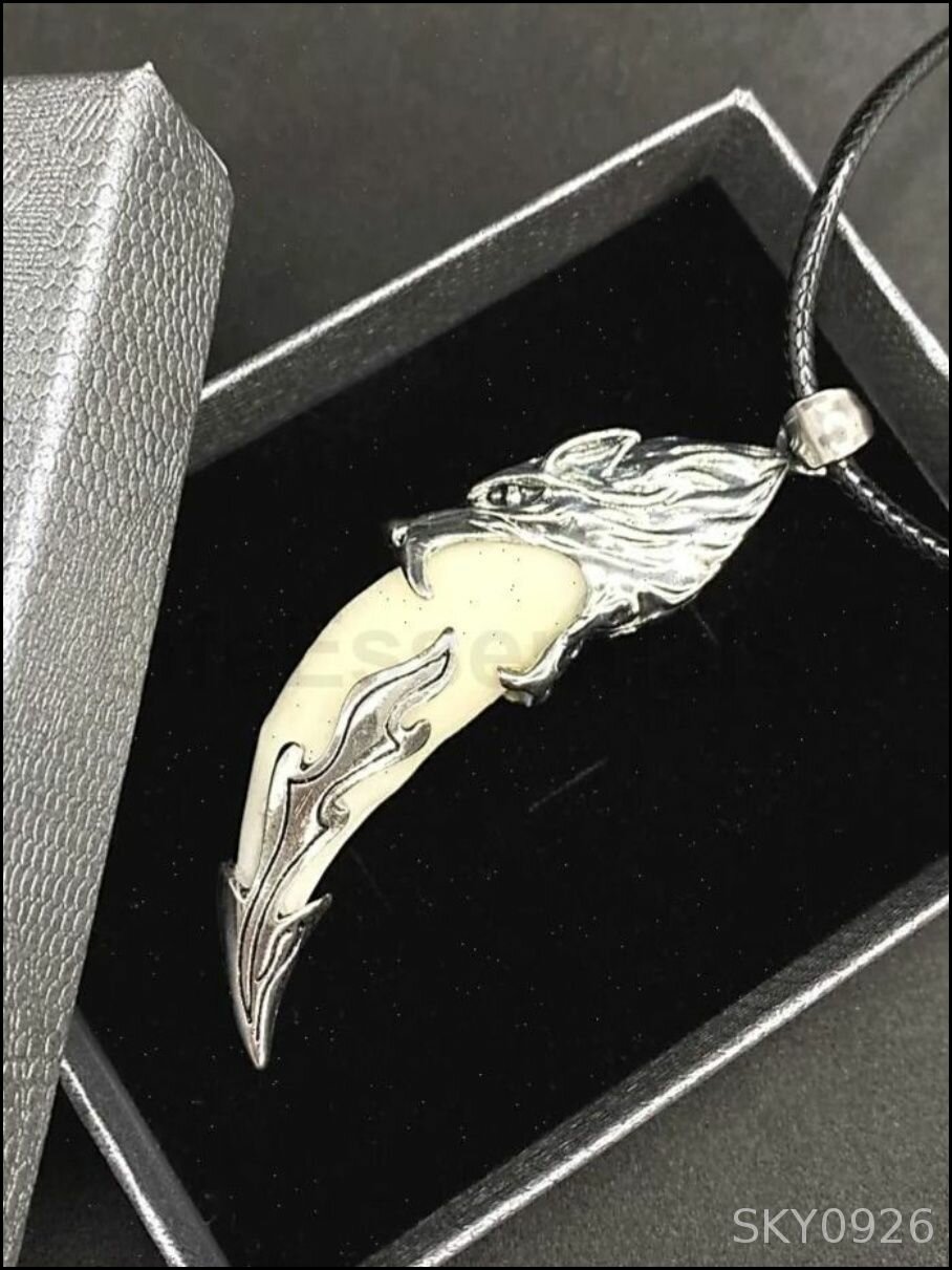 Славянский оберег Волчий Клык (натуральный) магический кулон амулет Зуб Волка