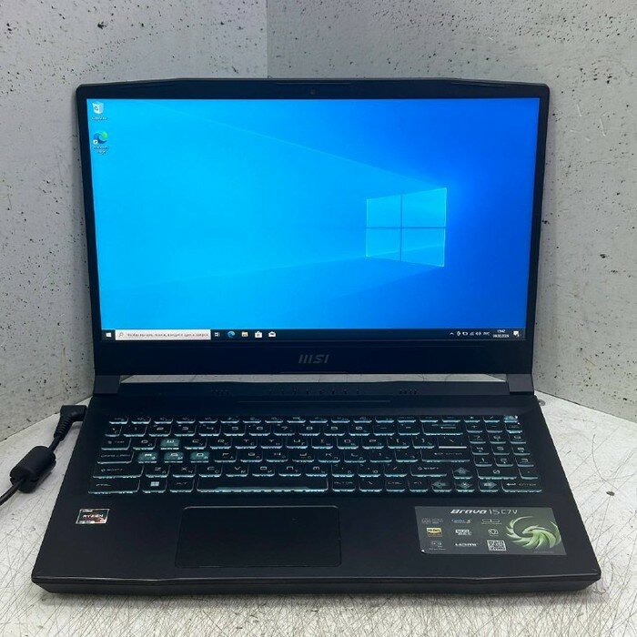 Ноутбук MSI Bravo 15 C7V