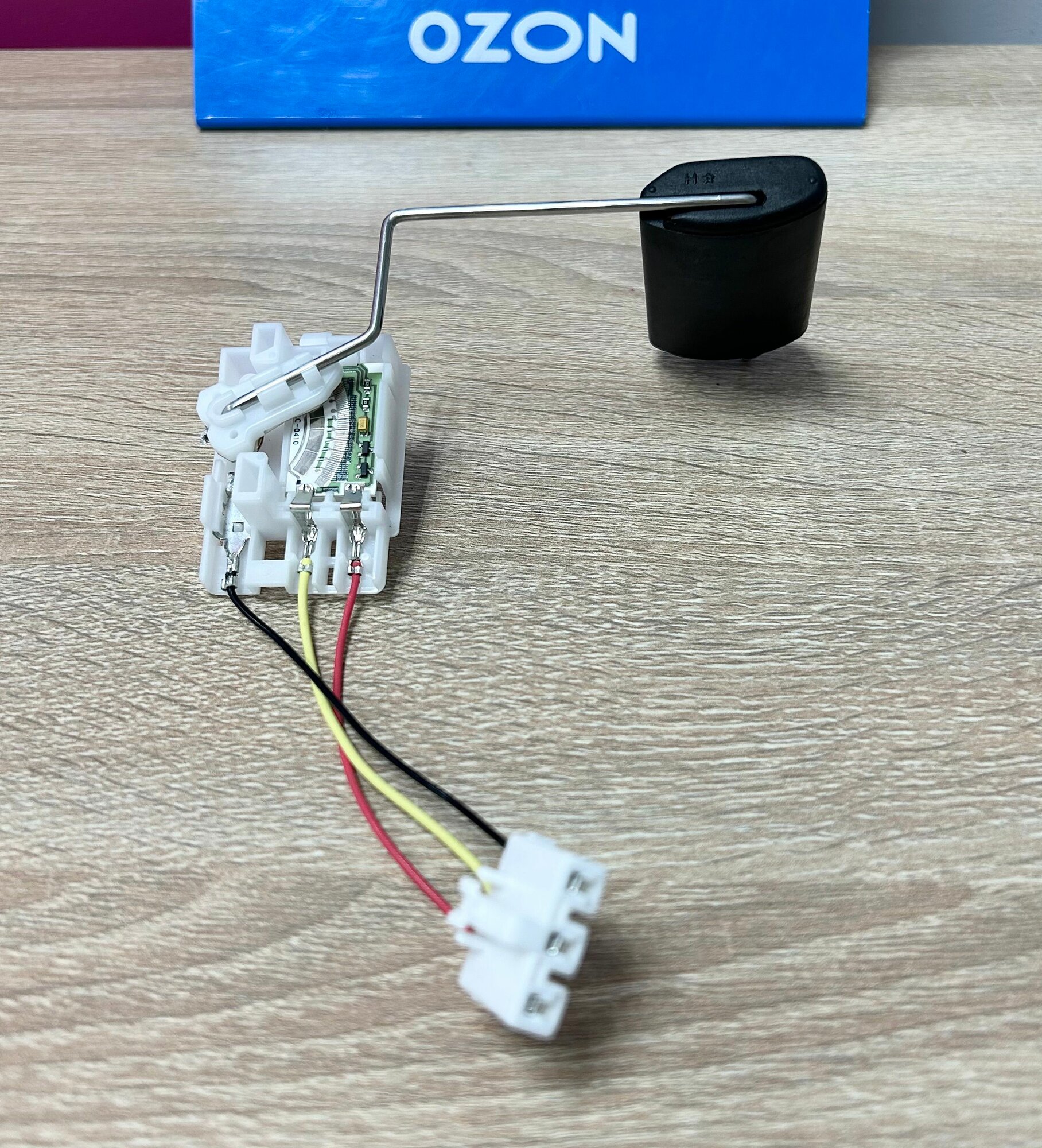 Датчик уровня топлива hyundai accent/хендай акцент 9446025000 1994-2000 г.