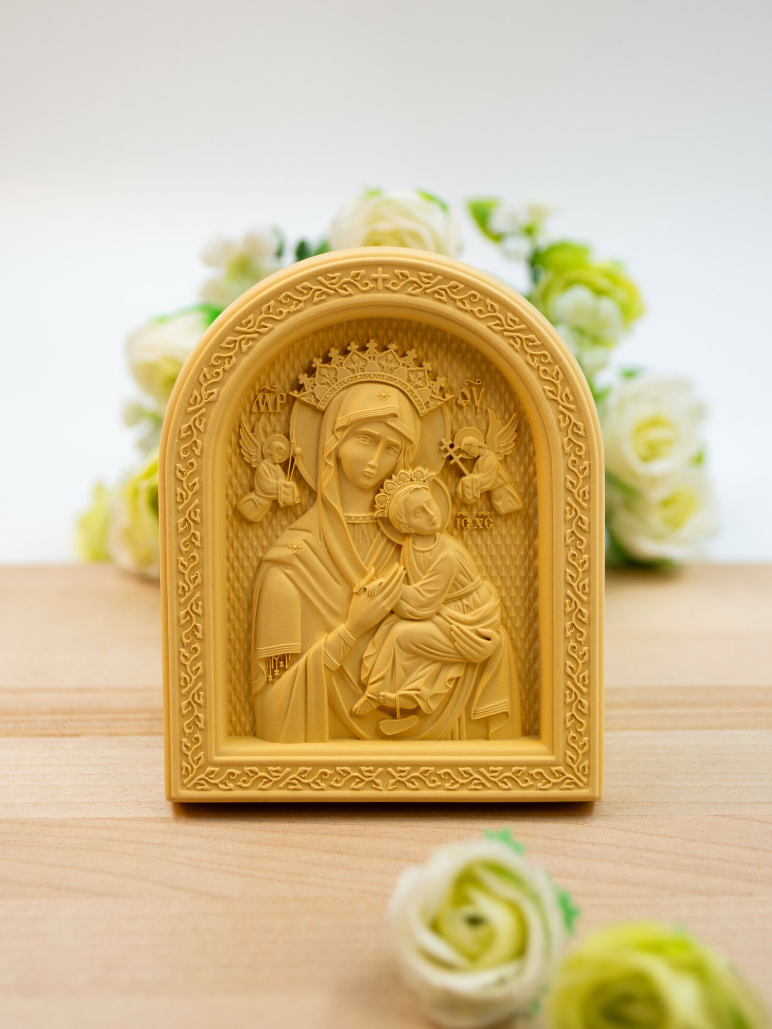 Страстная икона Божьей Матери, Всепомогающая, размер 5,5х7 см, гипс