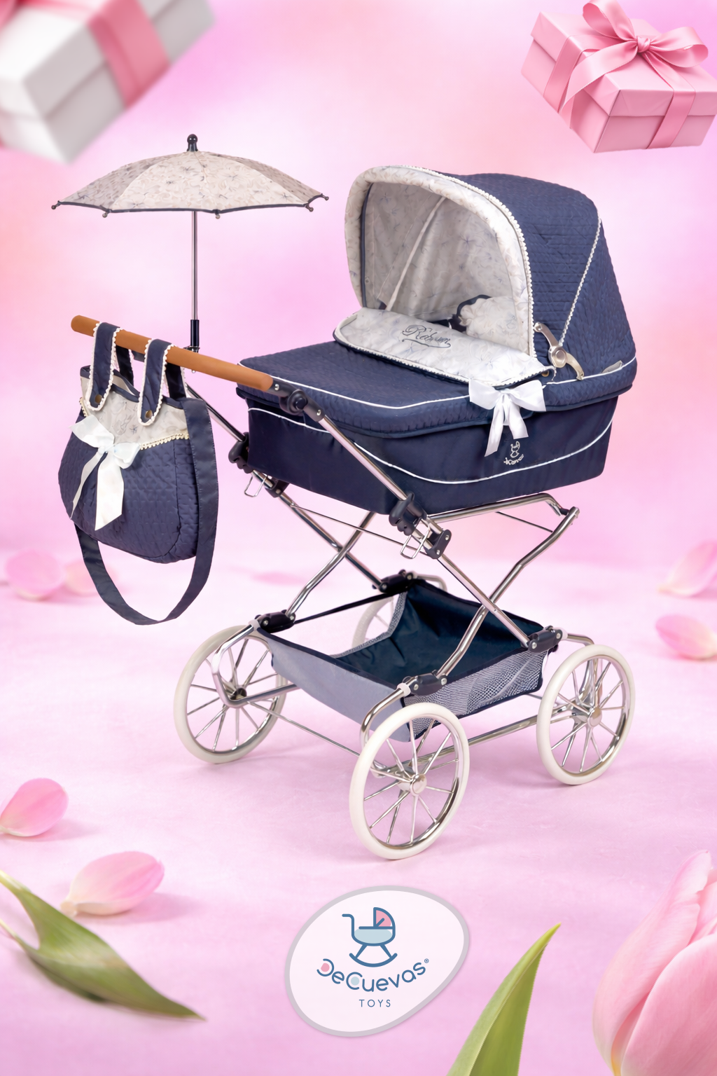 Коляска для кукол люлька с сумкой и зонтом DeCuevas Toys 82044, высота ручки 90 см, серия "Винтаж"