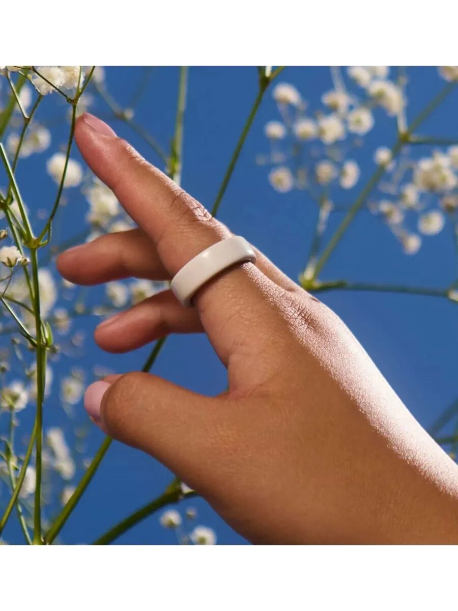 Умное кольцо OURA Ring 4 Size 9 (18.4) Ceramic Cloud, керамическое, влагонепроницаемое — фото 1