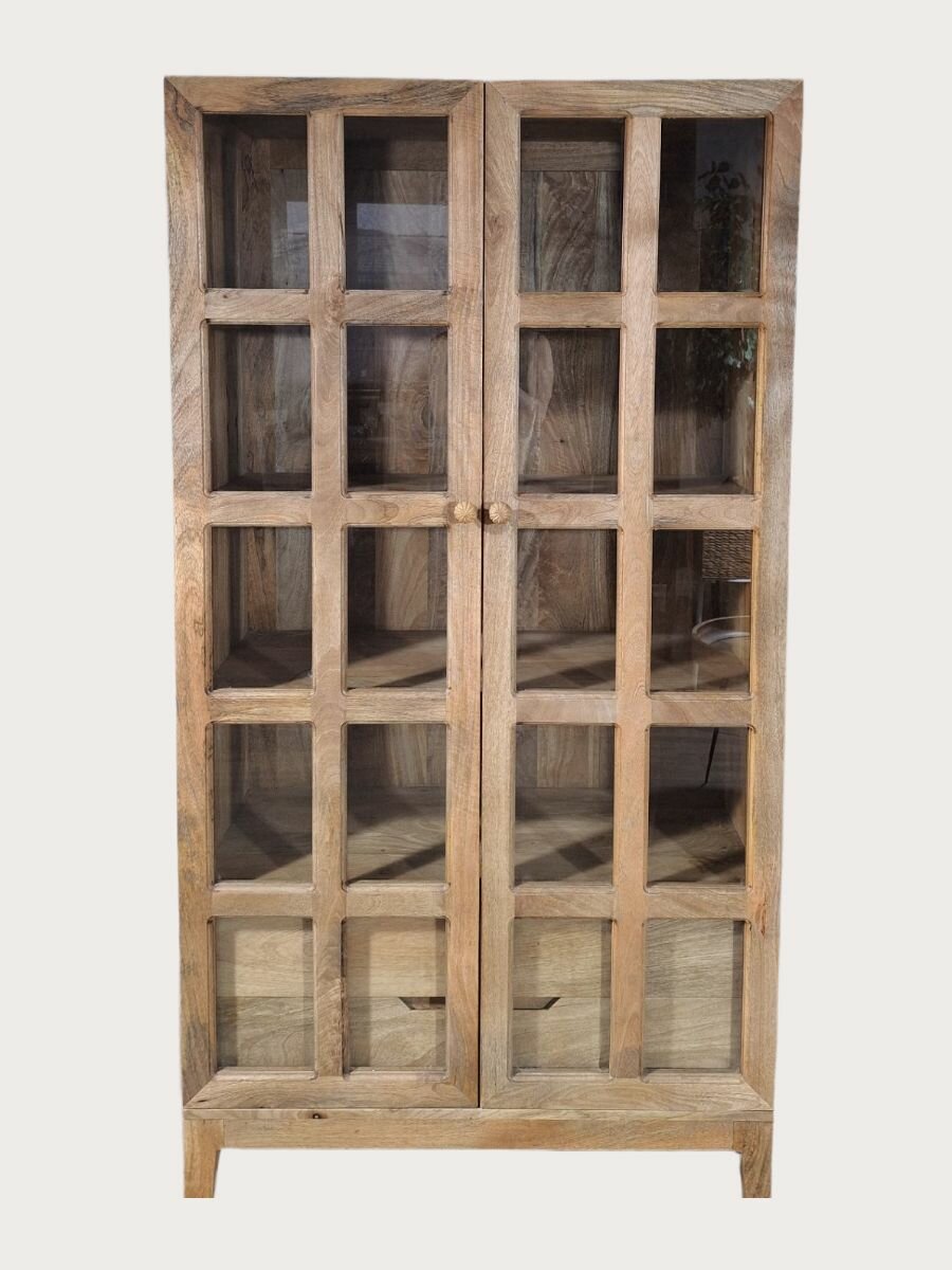 Буфет из дерева манго